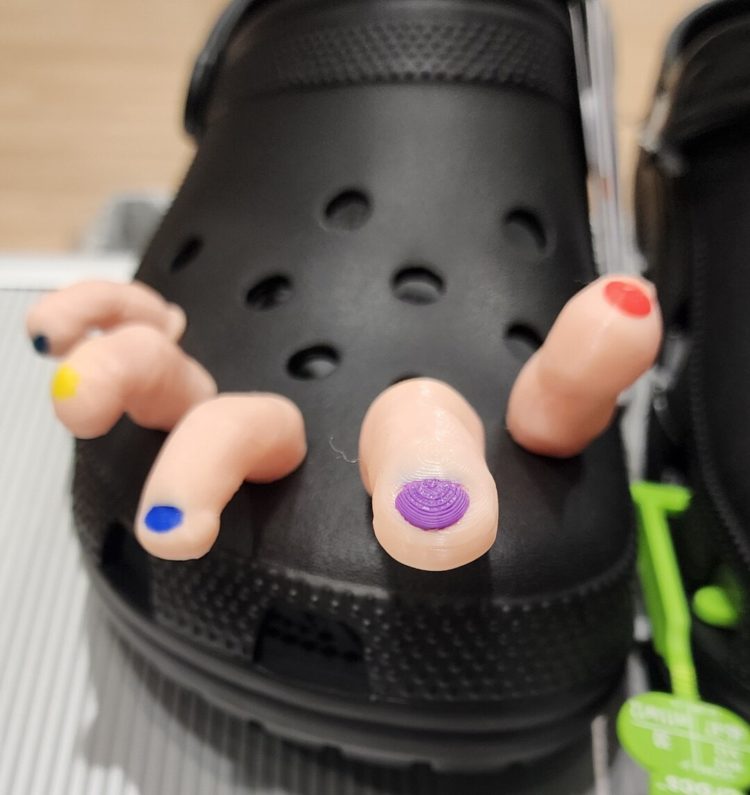 Tippy Toes Take Center Stage: Embellished 3D Printed Croc Toe Charms ...