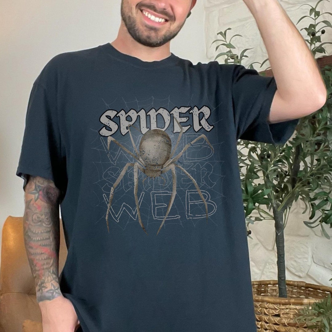 Old School Vintage Spider Tee, Cute Spider Gifts, Creepy Cute Spider ...