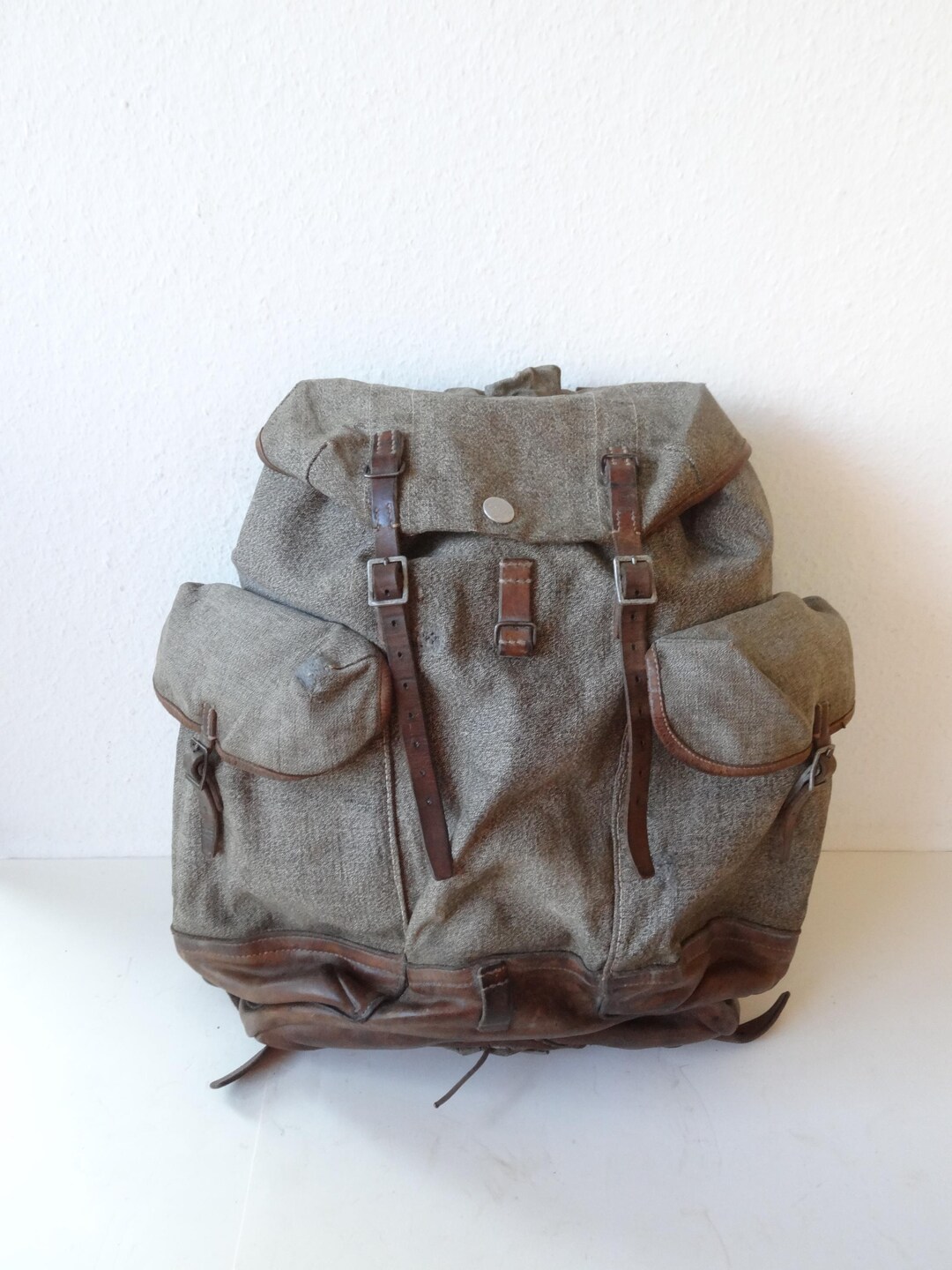 Swiss Army Sattler Mountain Troops Backpack 40s Vintage Salt and Pepper ...