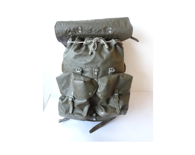 RARE BIG Swiss Army Military Waterproof Backpack Rucksack 1980 Mountain ...