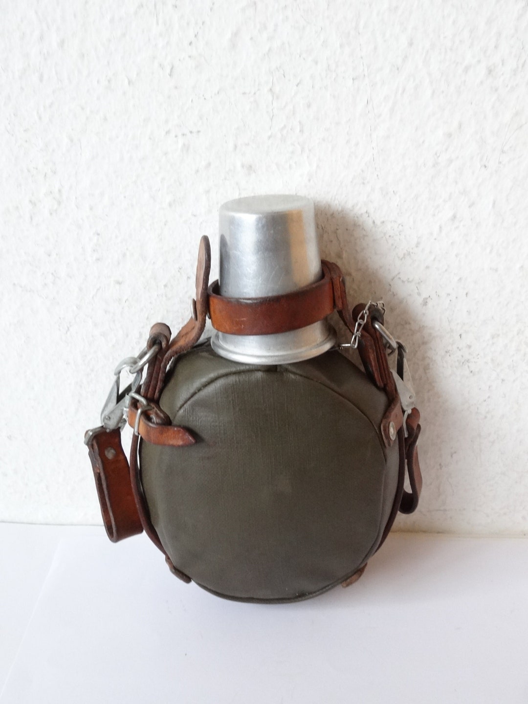 Stunning Swiss Army Military Bottle Canteen Switzerland Paramedic First ...