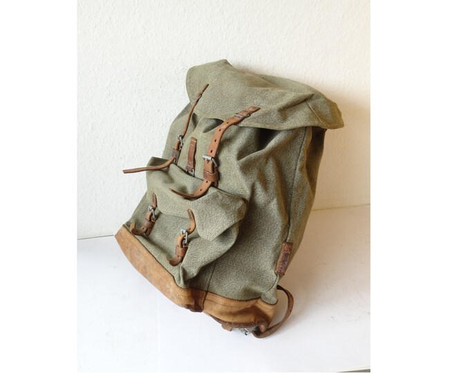 Original Swiss Army Patrol Alpine Backpack, Made From Waterproof Vinyl ...