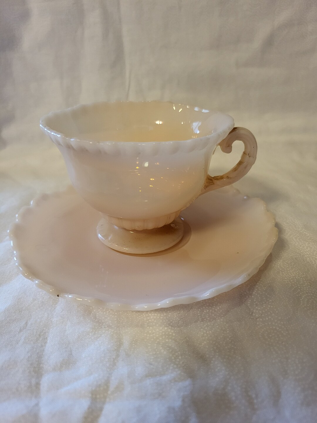 Vintage Boyd Opalescent Pink Tea Cup Set - Etsy