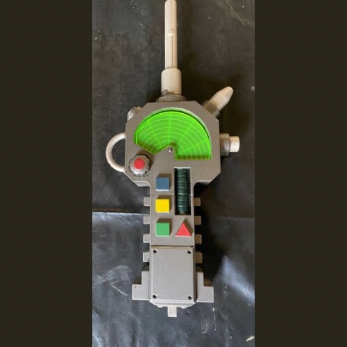 Warhammer 40k / épée tronçonneuse / fusil laser / scanner auspex - Etsy ...