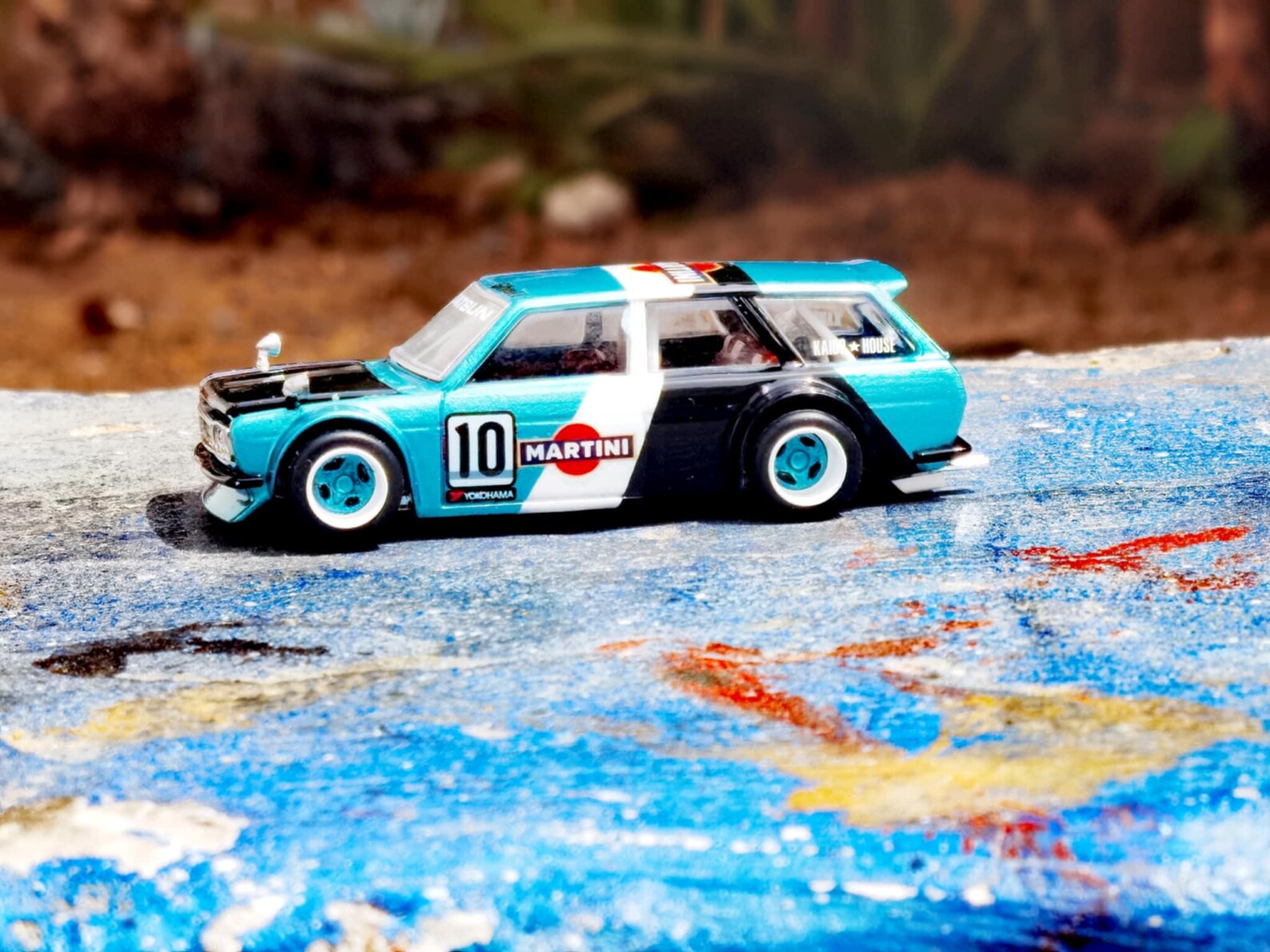 Mini Gt Kaido Custom Nissan Datsun 510 Wagon – Martini Racing Livery ...