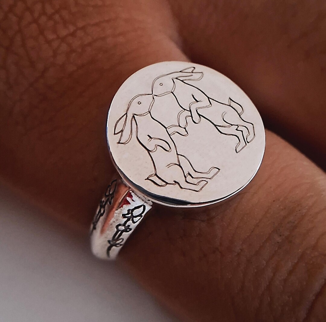 Rabbit Kissing Signet Ring,cute Bunny Kissing Signet Ring,engraved ...