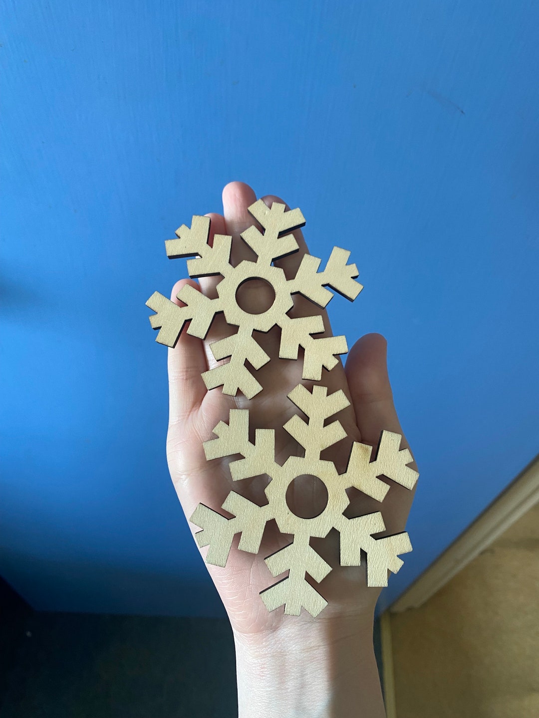 Wooden Snowflake Sphere Stand - Etsy