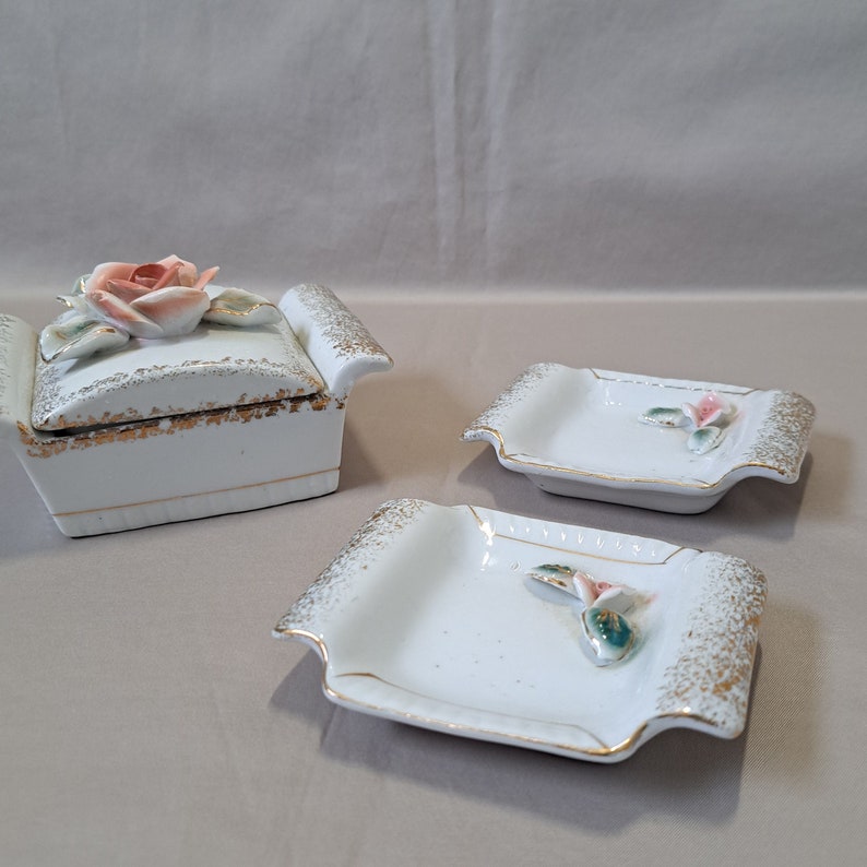 Vintage 1950's Ceramic Cigarette Box With Ashtrays - Etsy