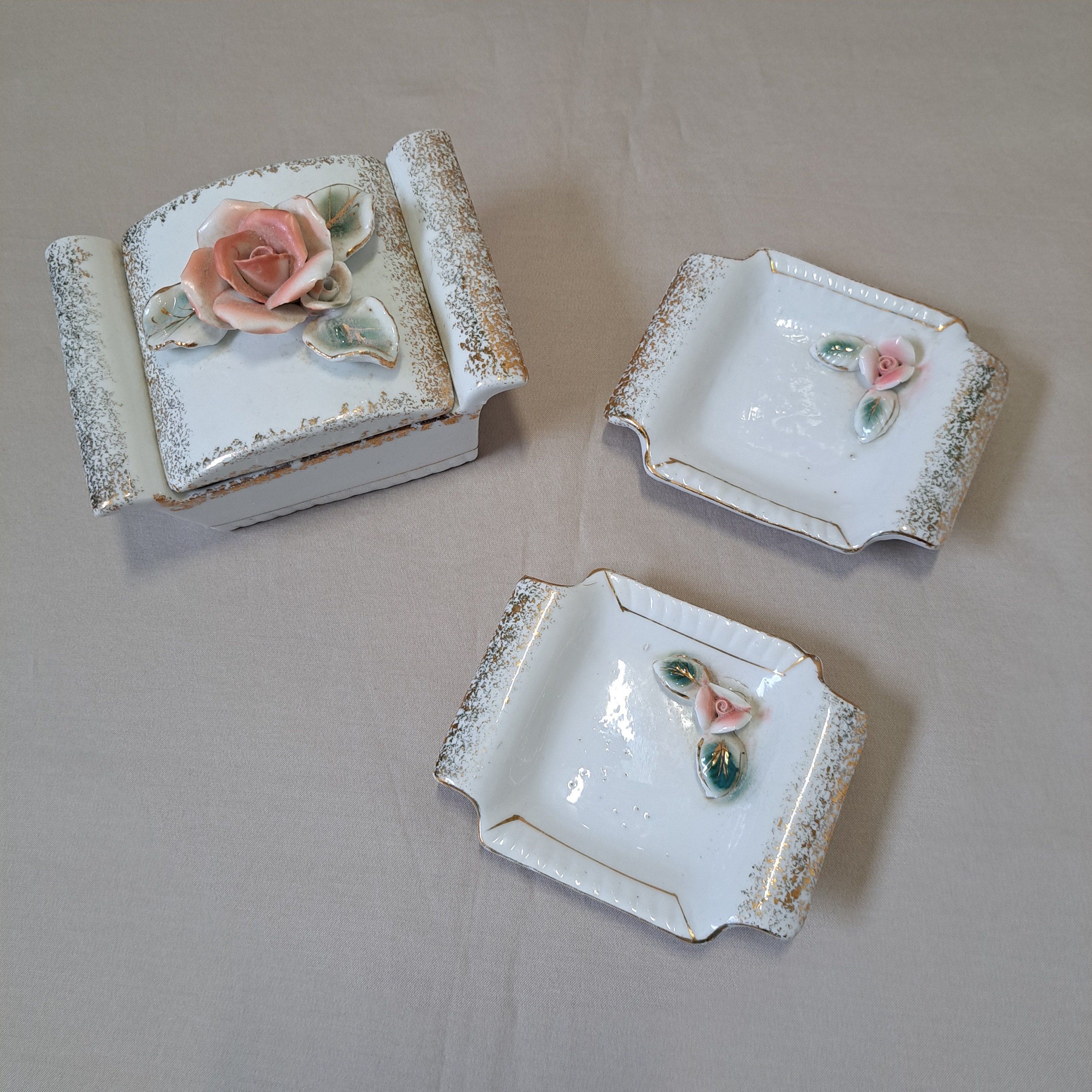 Vintage 1950's Ceramic Cigarette Box With Ashtrays - Etsy