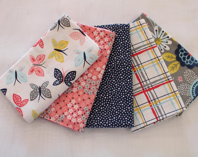 Groovy Retro Fabrics, Fat Quarter Fabric Bundle, 5 Pieces 18” X 21 ...