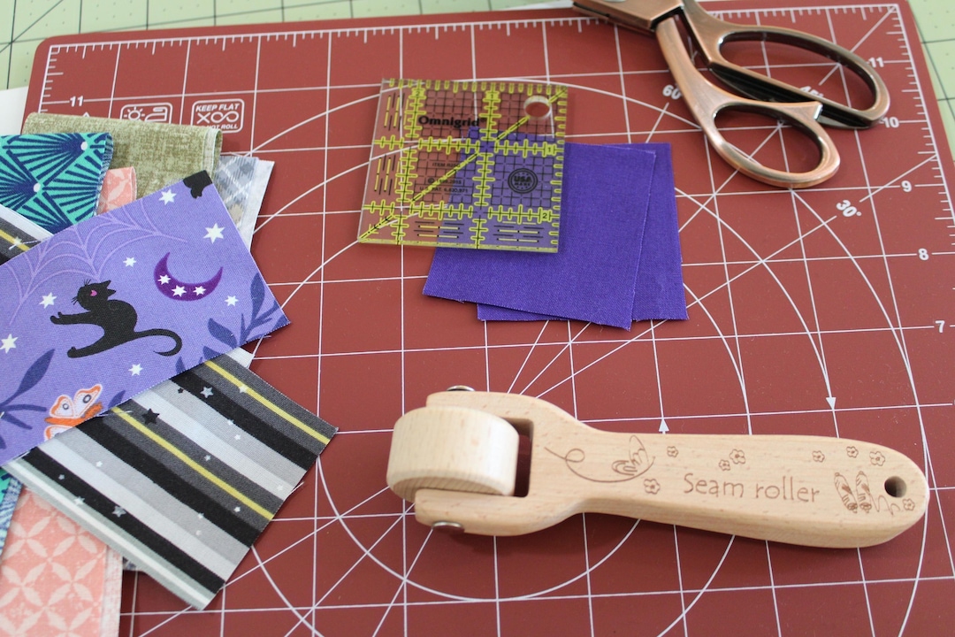 1 PC Wood Seam Roller, Fabric Press Roller Tool for Quilting, Decorated ...
