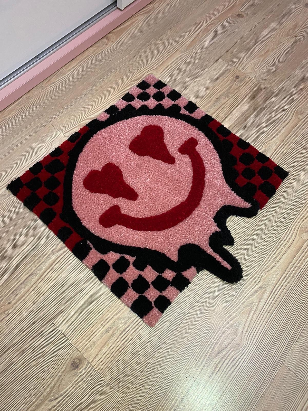 CHECKERED SMILEY FACE Squara Carpet Black Pink Red Checkered Carpet ...