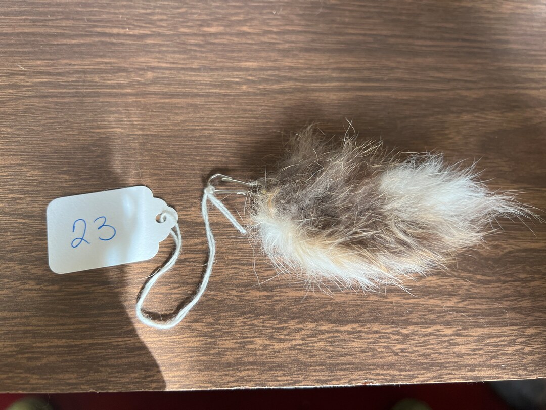Genuine Rabbit Tail Keychain - Etsy
