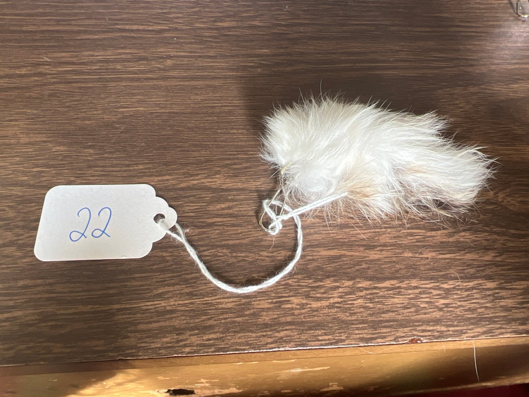 Genuine Rabbit Tail Keychain - Etsy