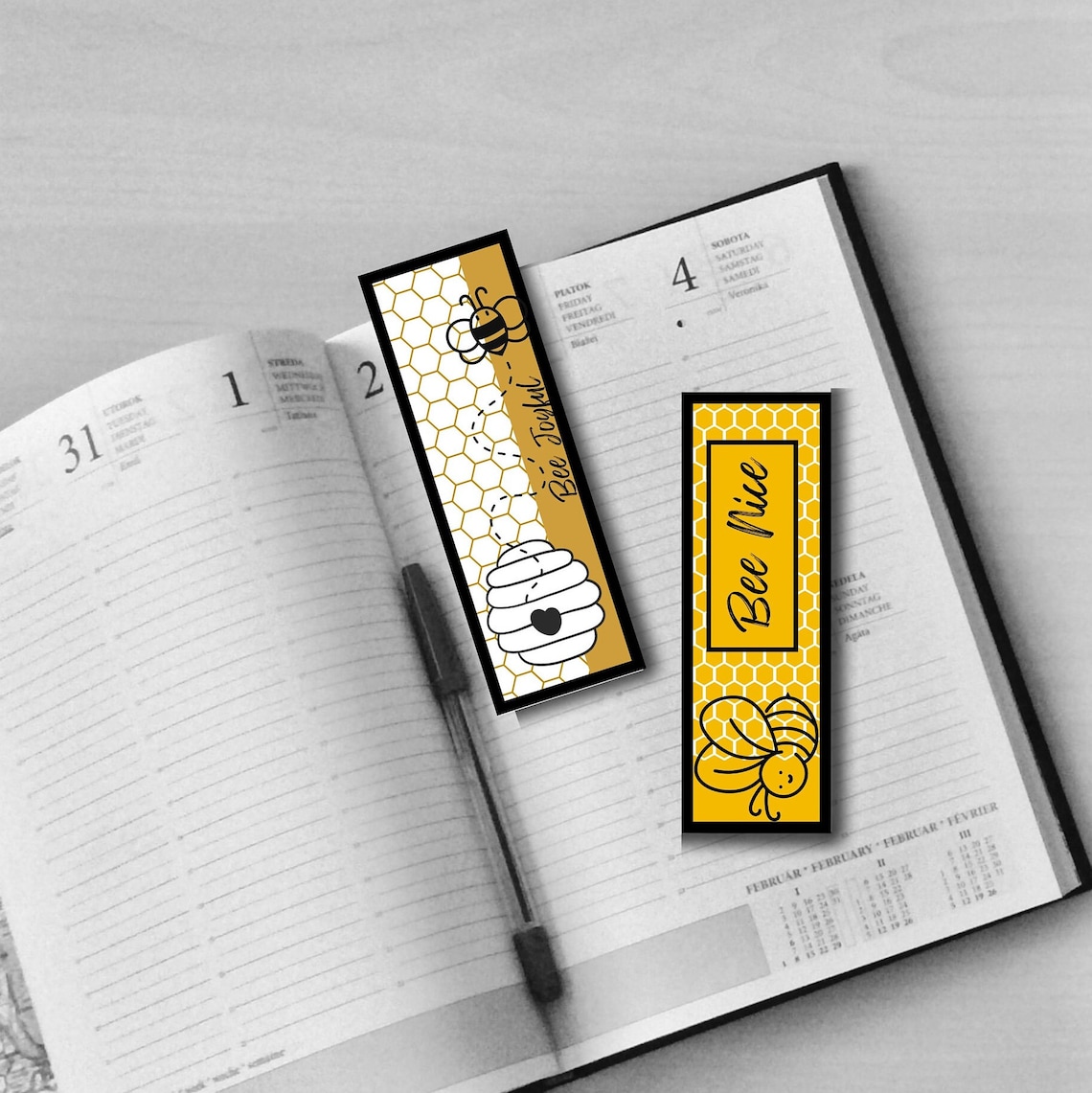 Printable Bookmarks, Bee Theme, Unique Bookmarks, Bookmark for Reader ...