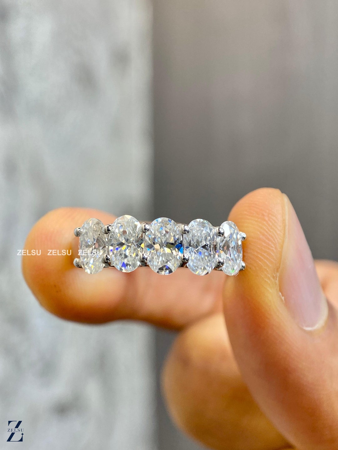 2.5 TCW Oval Cut Moissanite Wedding Band-oval Cut Half Eternity Band ...