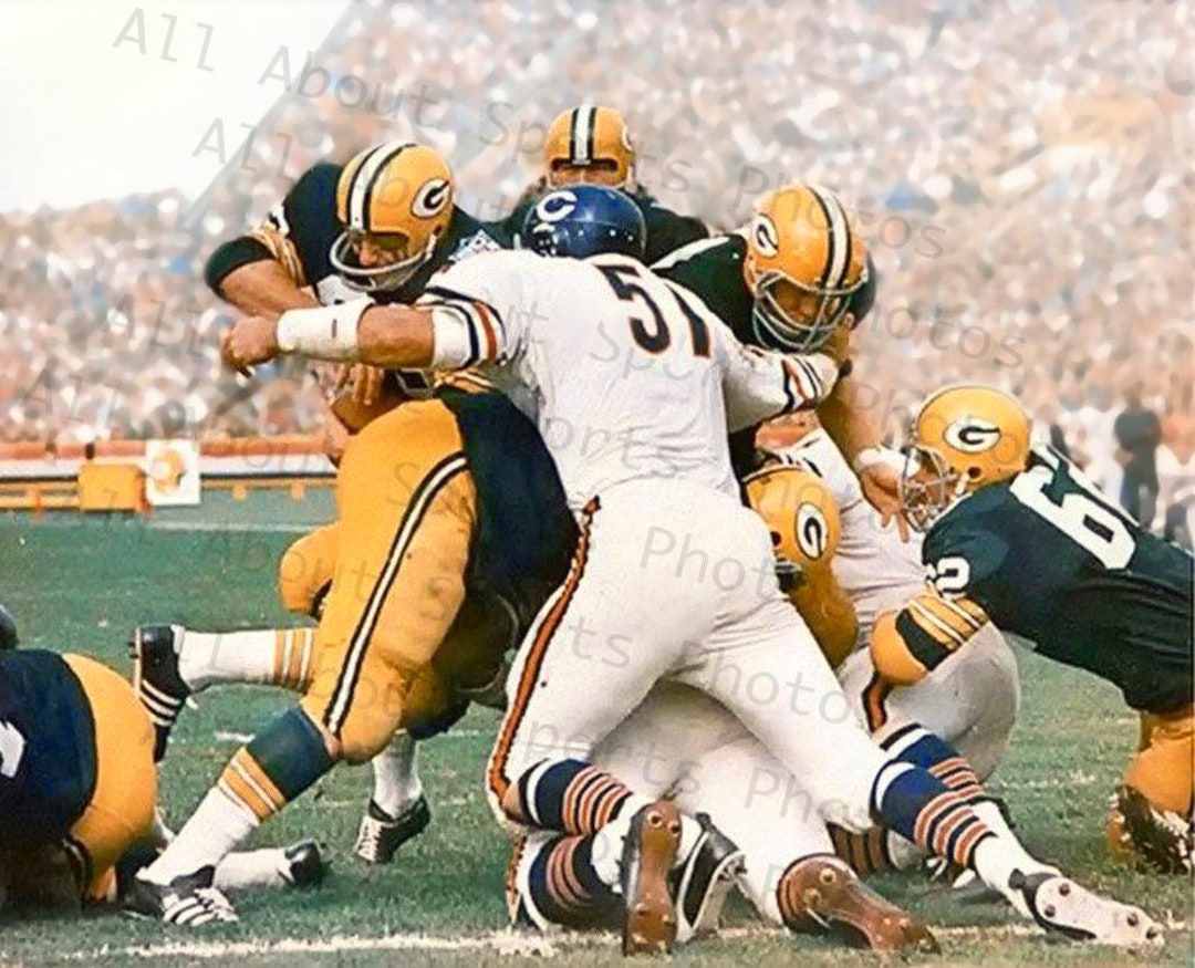 Dick Butkus Takes on the Green Bay Packers - Etsy