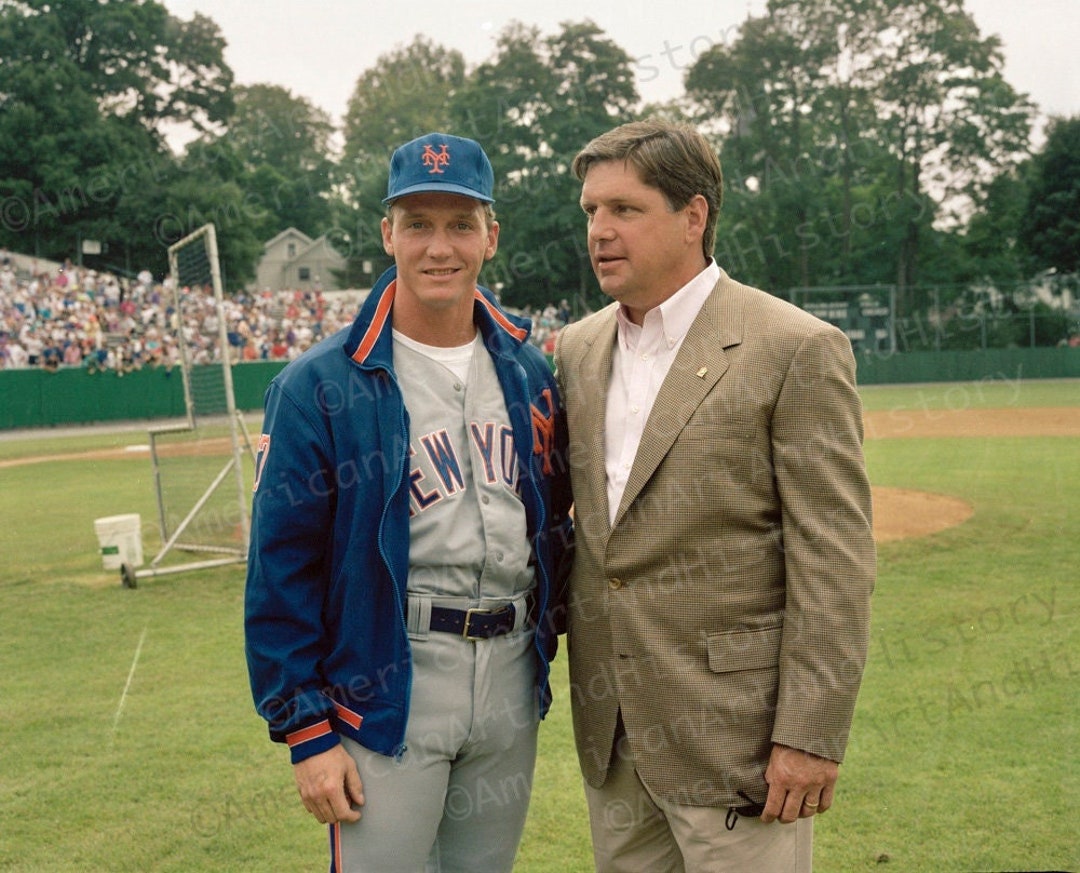 David Cone Joins Tom Seaver on His MLB Hall of Fame Induction Day - Etsy