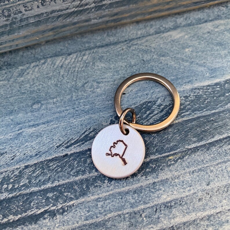 Customizable USA State Shape Outlines Keychain Hand-stamped - Etsy