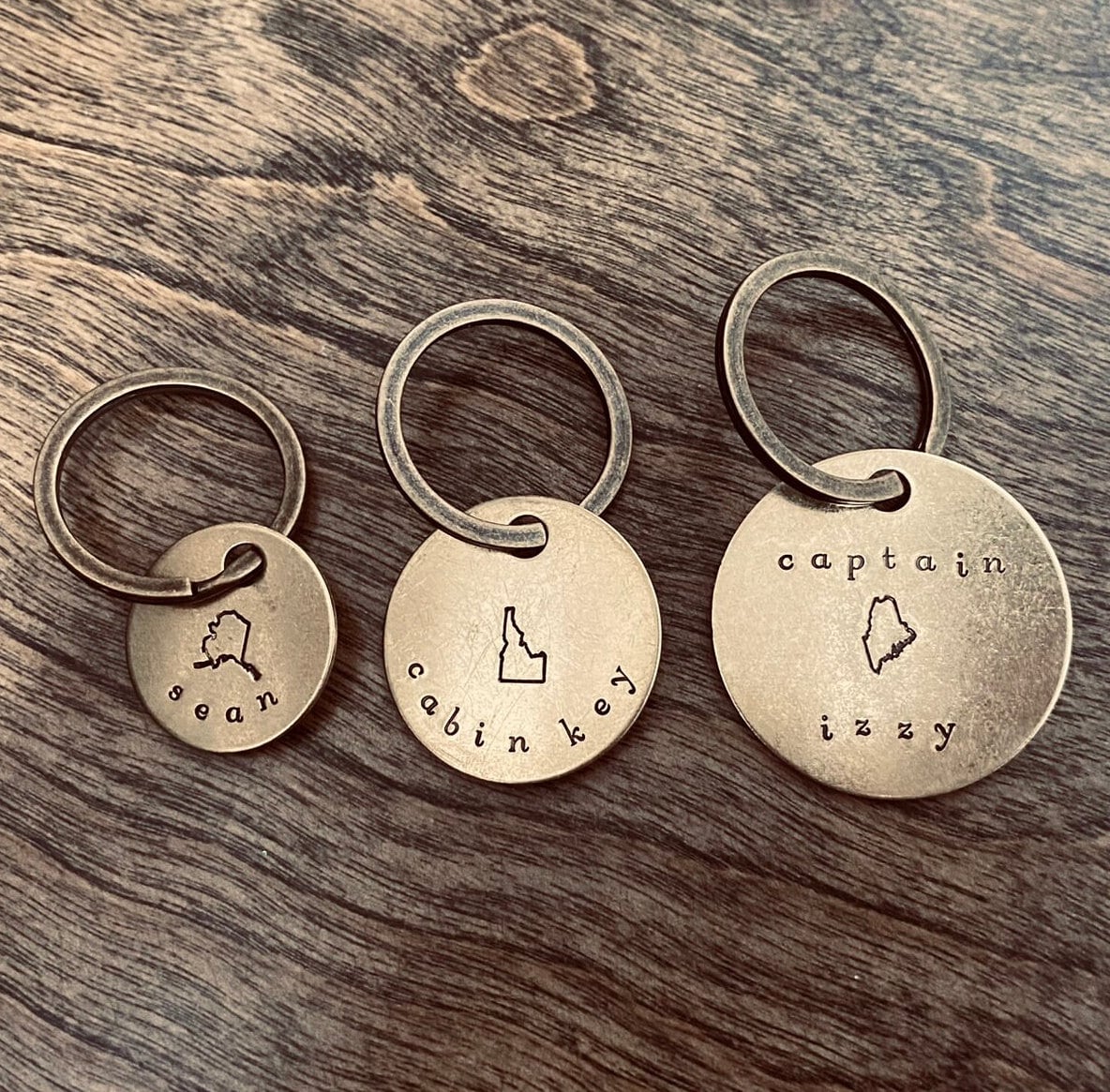 Customizable State Outline Keychain Personalized Message - Etsy