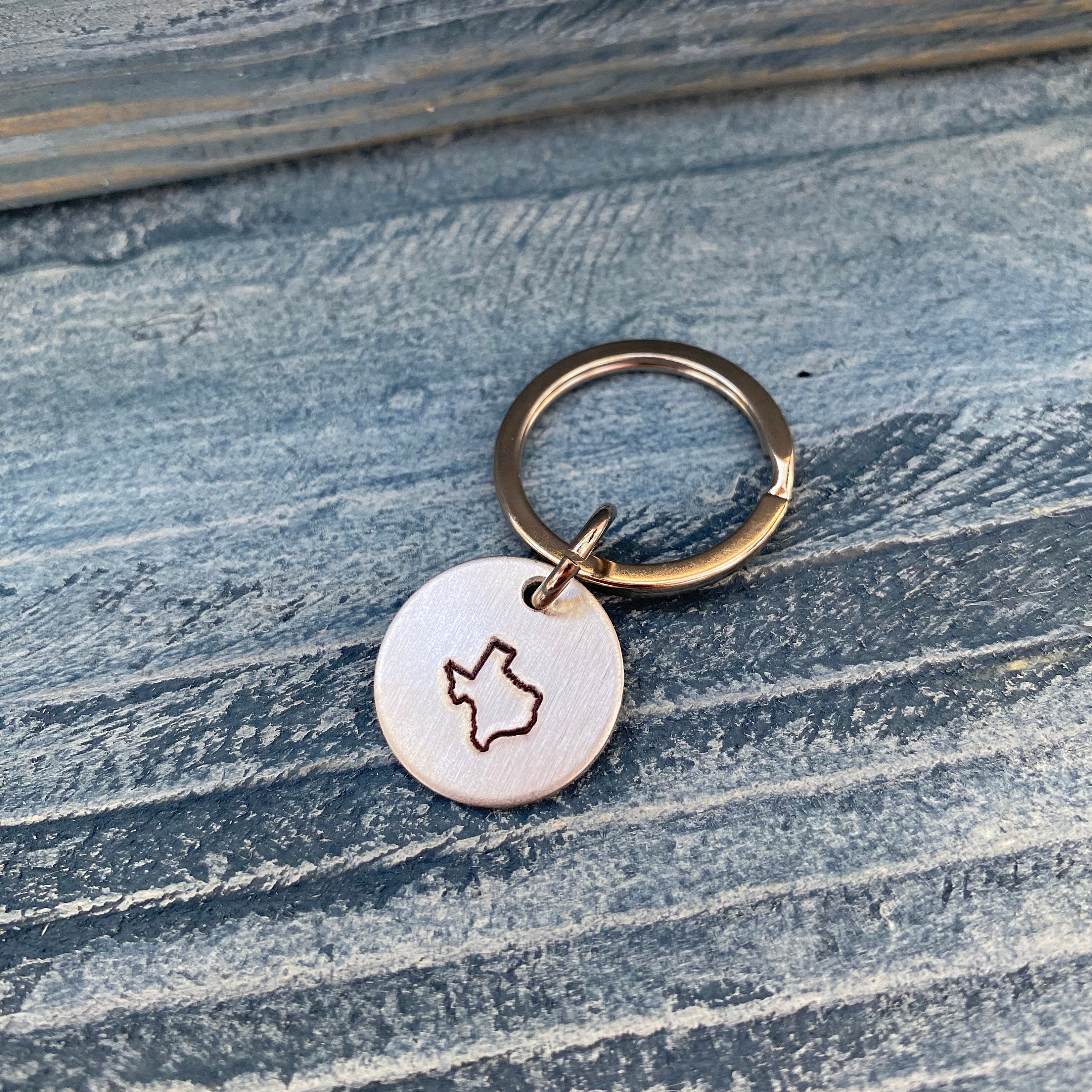Customizable USA State Shape Outlines Keychain Hand-stamped - Etsy