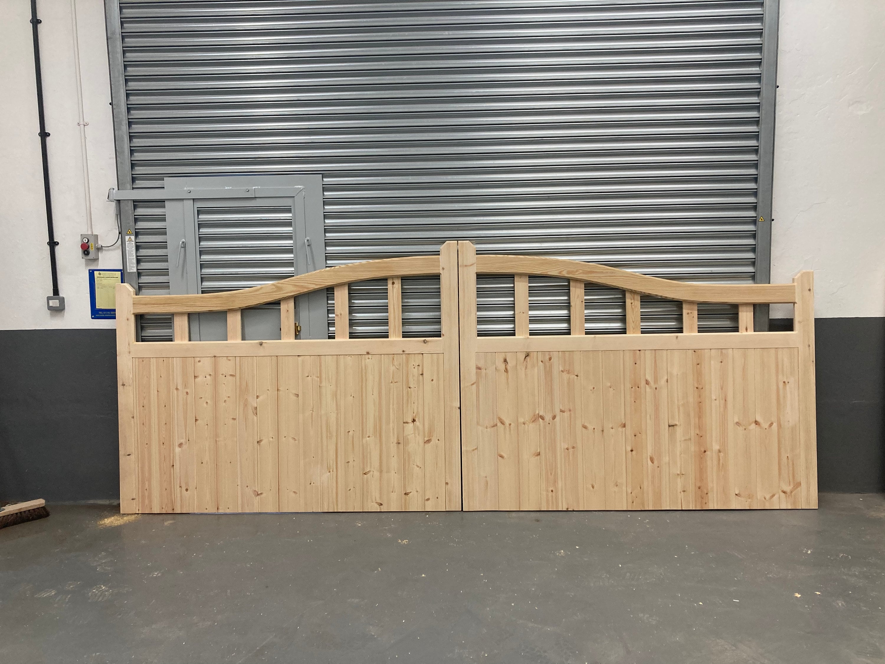 Bespoke Garden Gates. - Etsy