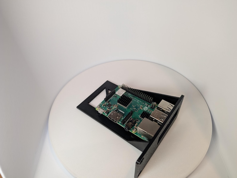 Raspberry Pi 3/4 Rack Mount | 1U Left Rail Bracket for 10" & 19 ...