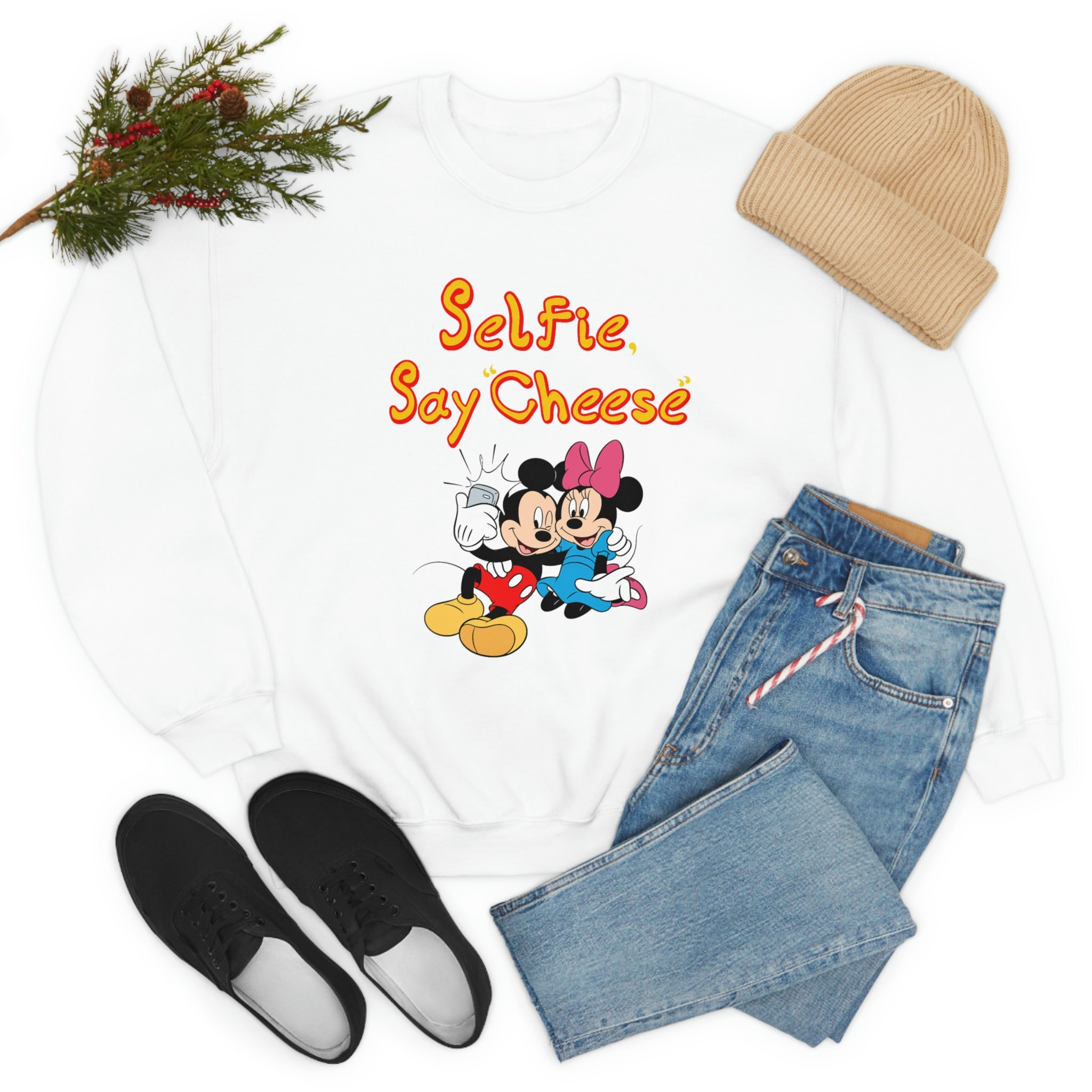 Bad Bunny Selfie, Say Cheese Mickey & Minnie Disney Unisex Heavy Blend ...