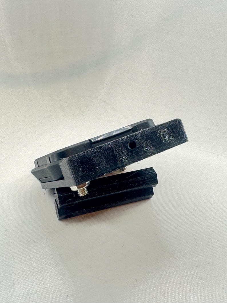 BASIC Garmin Zumo XT1 / XT2 Anti-theft Lock, Security Plate Garmin Zumo ...