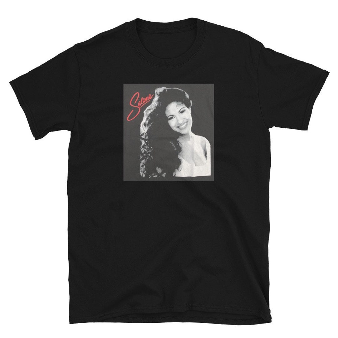 Selena T-shirt - Etsy