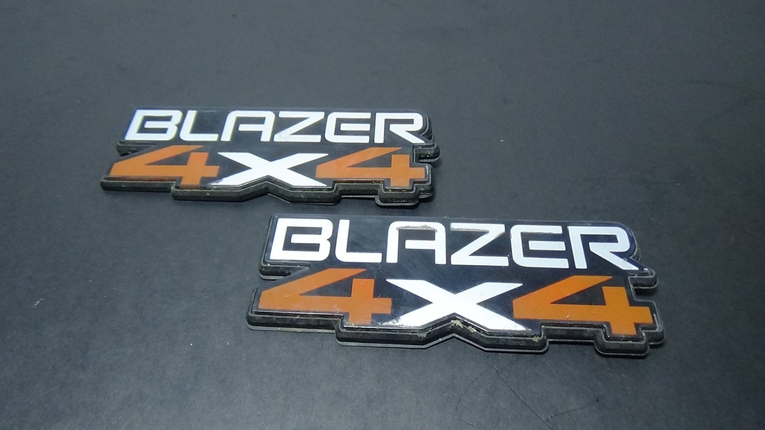 1988-1994 Chevy S10 BLAZER 4X4 Side Fender Emblem Pair Logo Badge ...