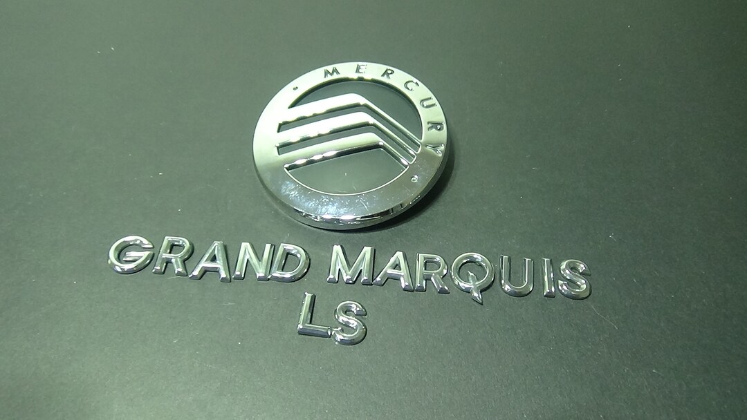 2003-2011 Grand Marquis Ls Rear Trunk Badge and Letter Nameplate Emblem ...