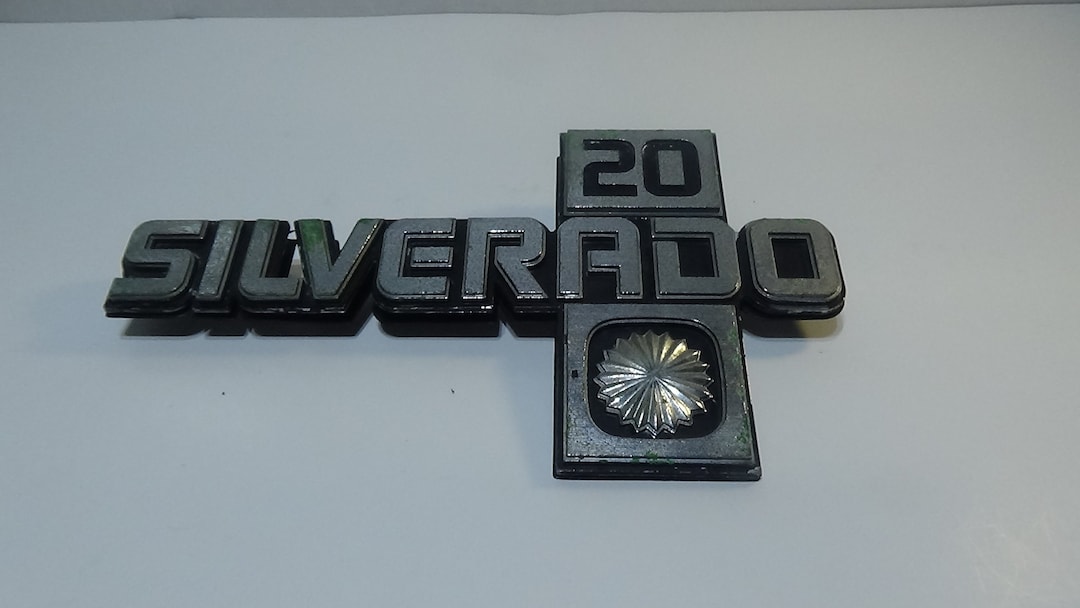 1981-1987 Chevy SILVERADO C20 K20 Fender Emblem - Etsy