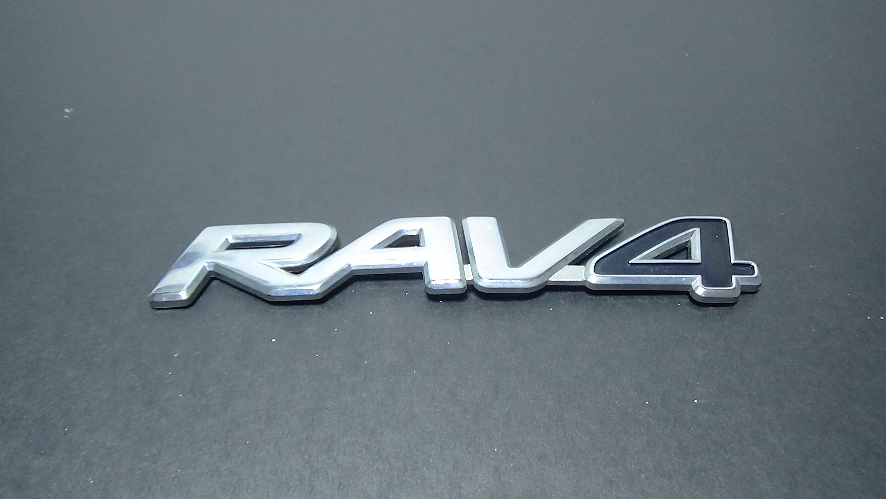 2001-2005 Toyota RAV4 Rear Trunk Chrome Emblem Logo Script - Etsy