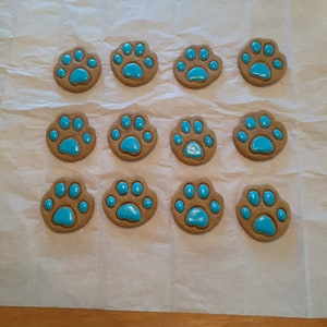 Handmade Large Dog Paw Cookies Dehydrated Dog Treats Frosted Sky Blue ...