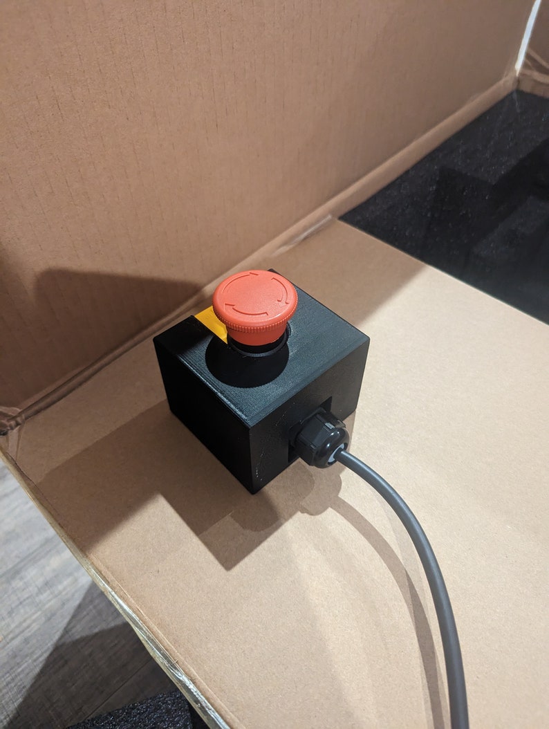 Simucube E-stop Mounting Box - Etsy