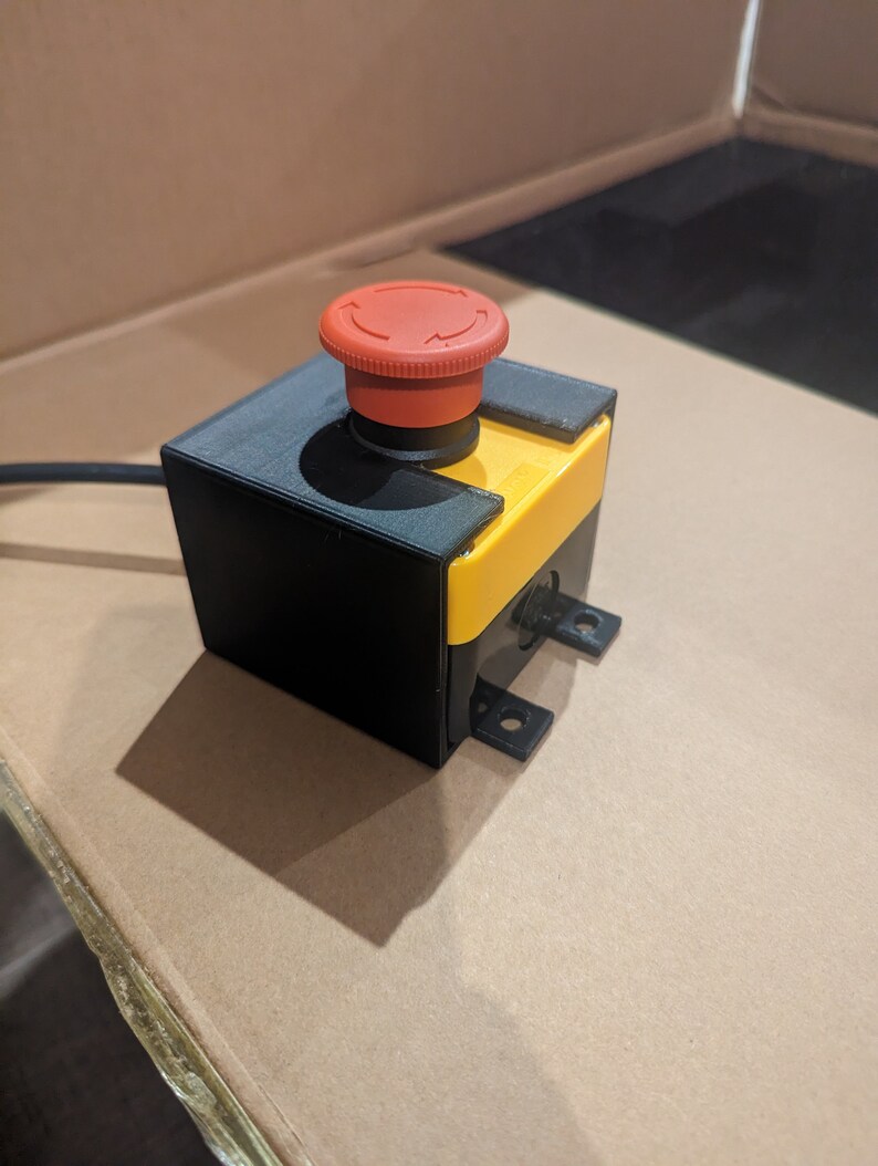 Simucube E-stop Mounting Box - Etsy