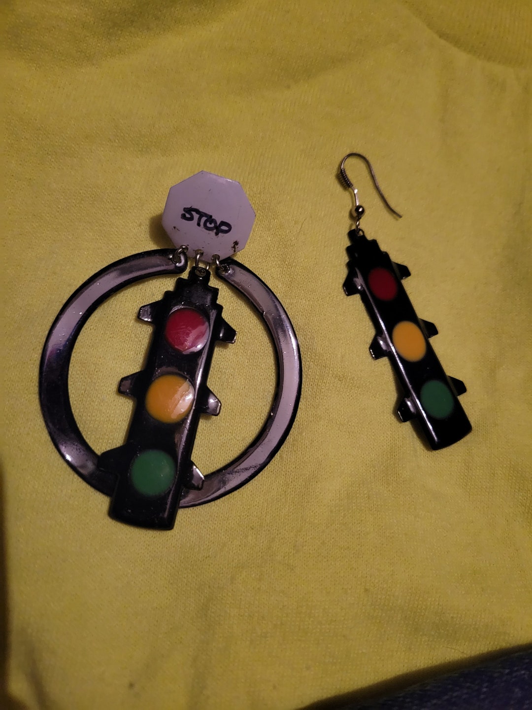 Iconic 90s Earrings - Etsy