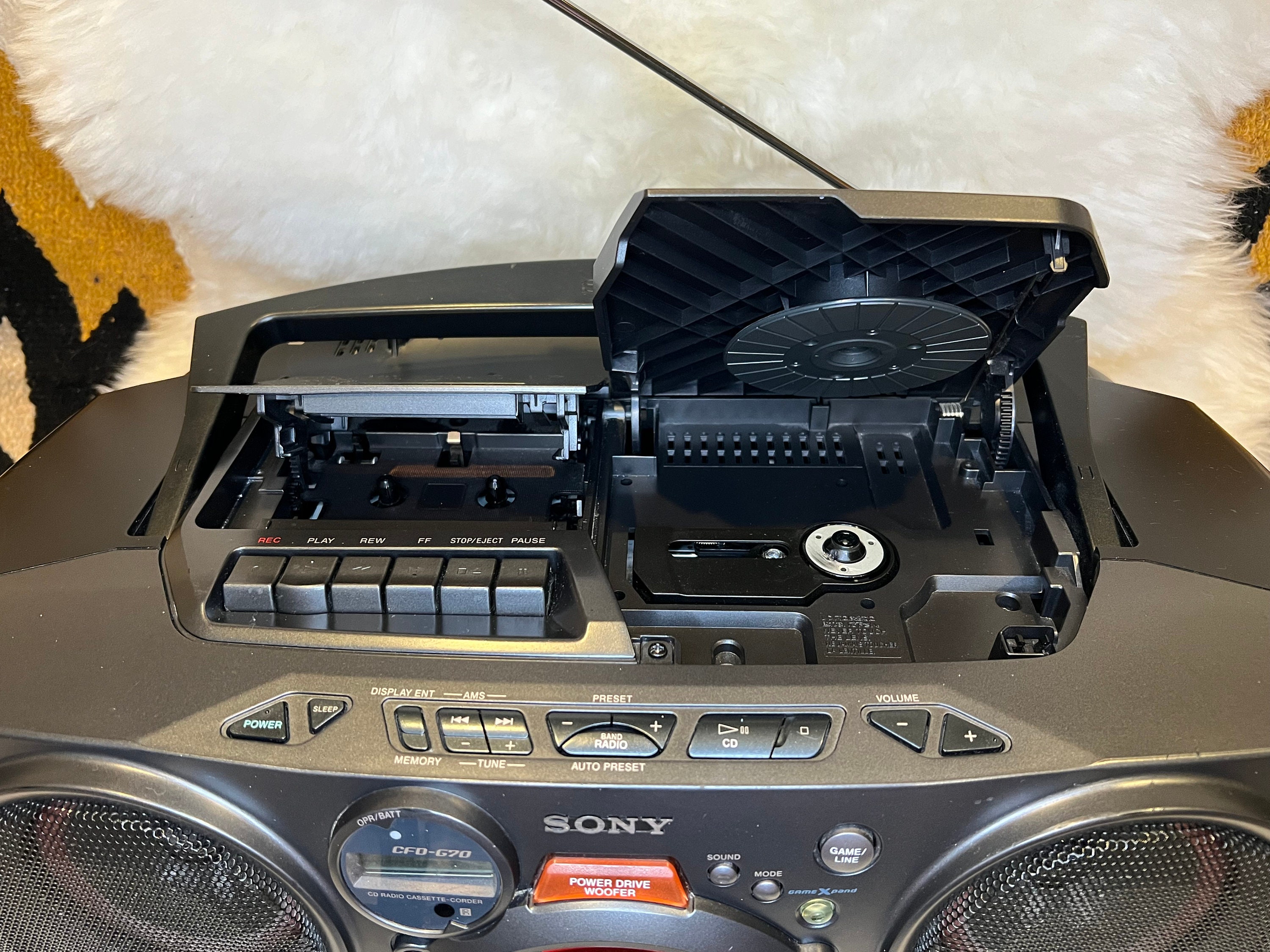 Vintage Sony CFD-G70 Boombox - Etsy