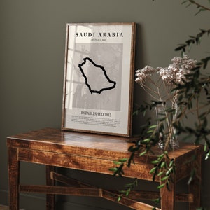 Abstract Saudi Arabia Map Vintage Wall Art Print Picasso & Matisse ...