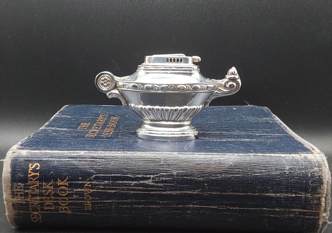 1940's Aladdin Lamp Table Lighter - Etsy