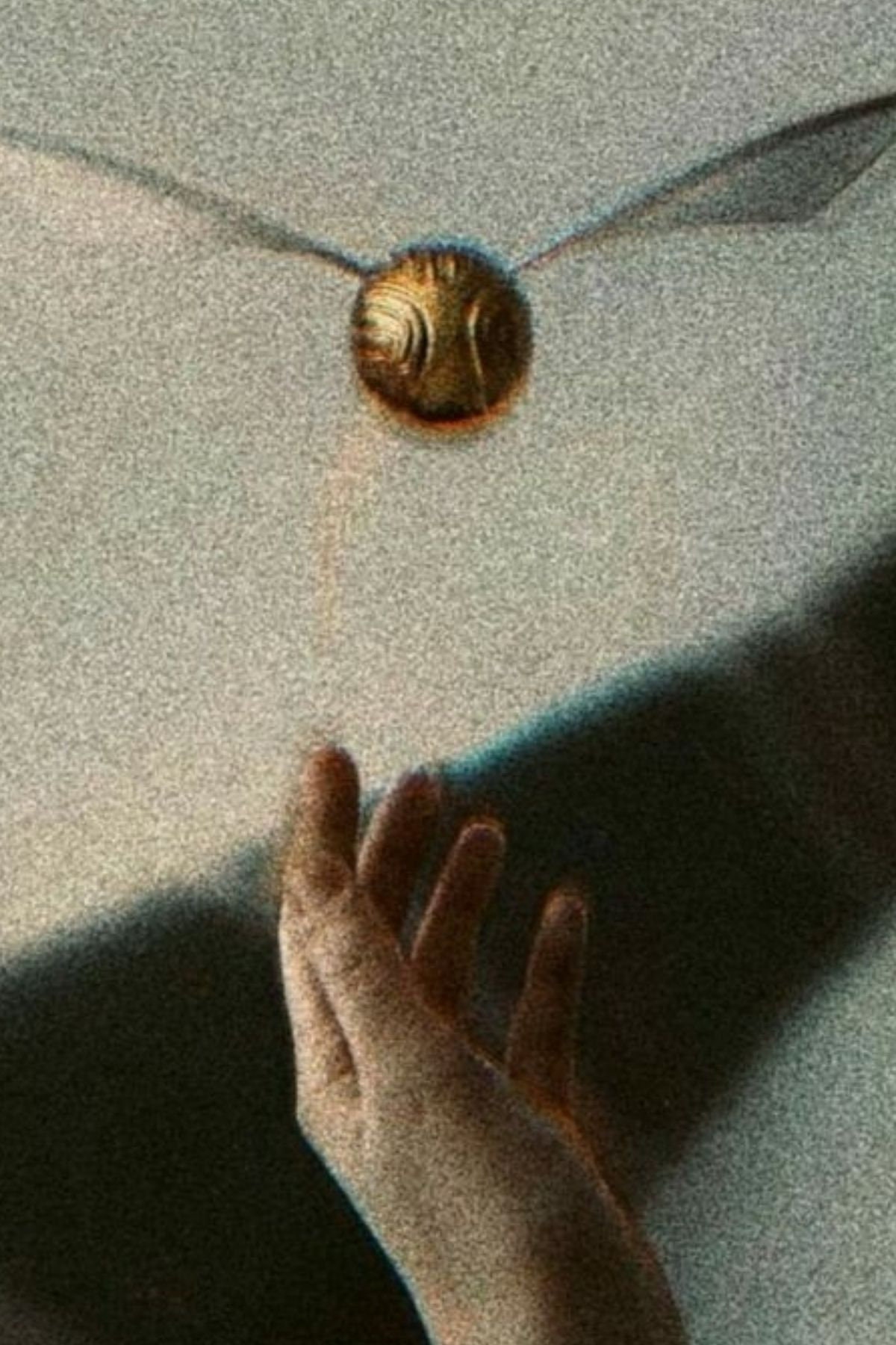 100pcs Hufflepuff Wizard Wall Collage Kit Set of Magical Yellow Houses ...