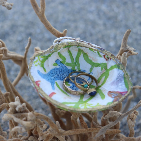 Shell Jewelry Holder - Etsy