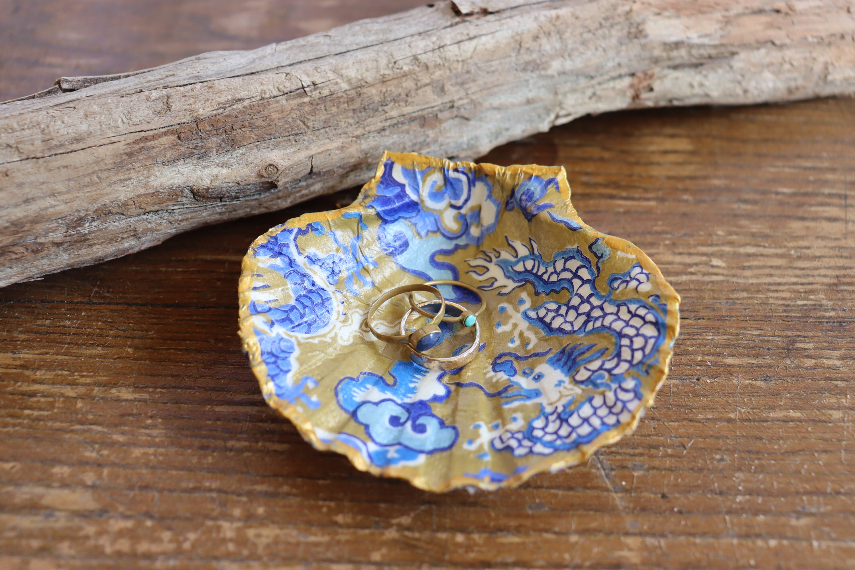 Blue Dragon Shell Jewelry Holder Jewelry Display Ring Holder Ring Dish ...