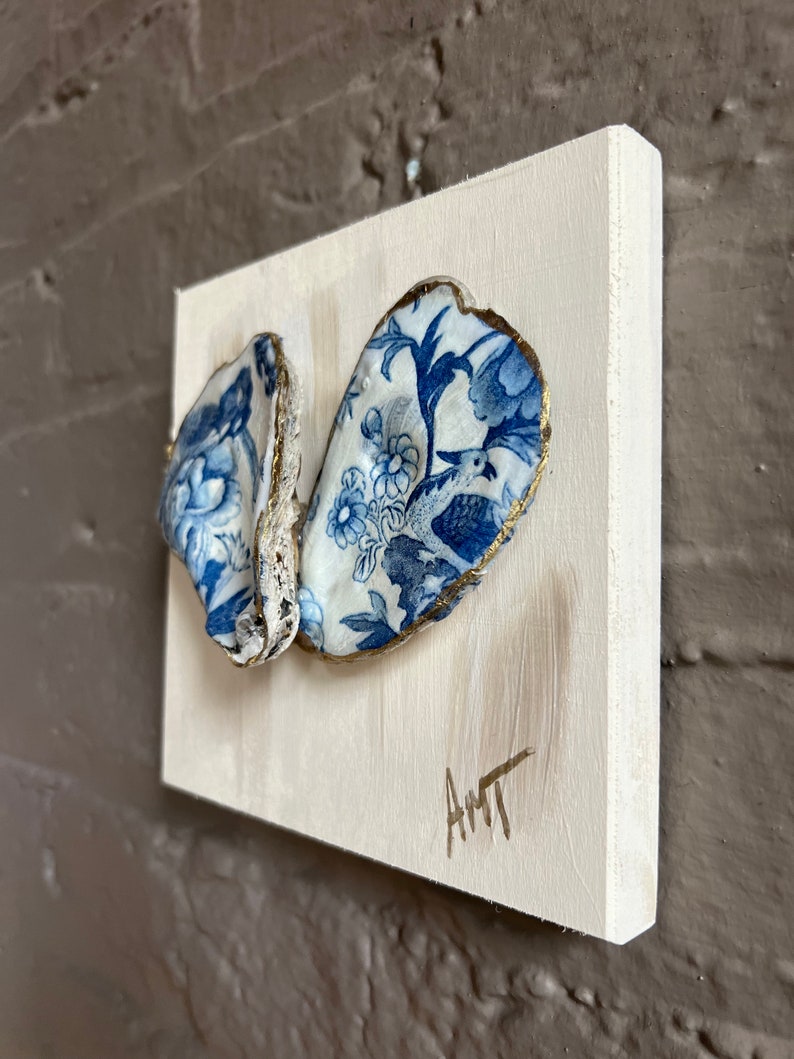 Blue Floral Oyster Shell Heart Art • Cockle Shell • Beach Decor ...