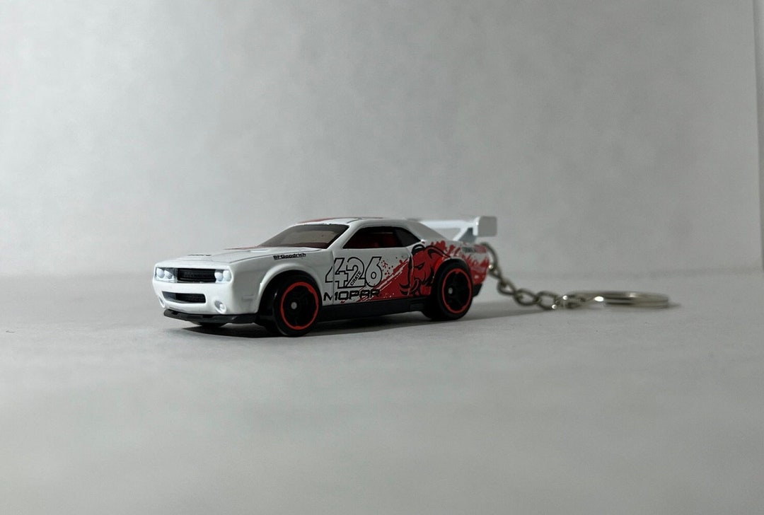Dodger Challenger Drift Car Keychain - Etsy