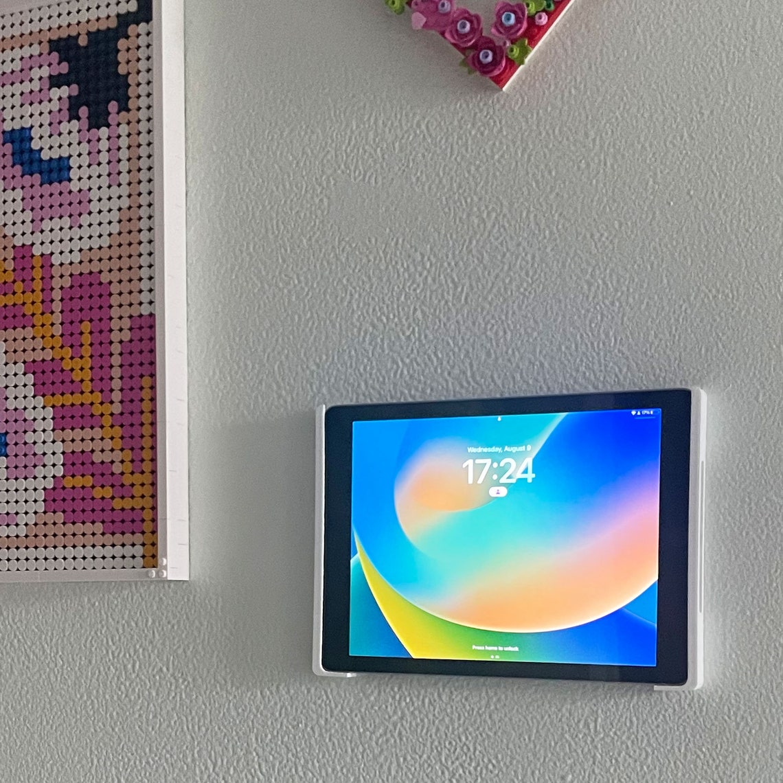 Sleek Custom Tablet Wall Mount (apple, Fire, Android, Google, Kindle ...