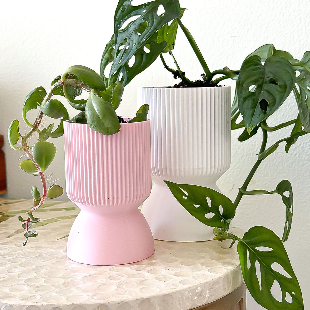 Ribbed Aesthetic Minimalist Plant Pot - Cute Planter for Gardening ...