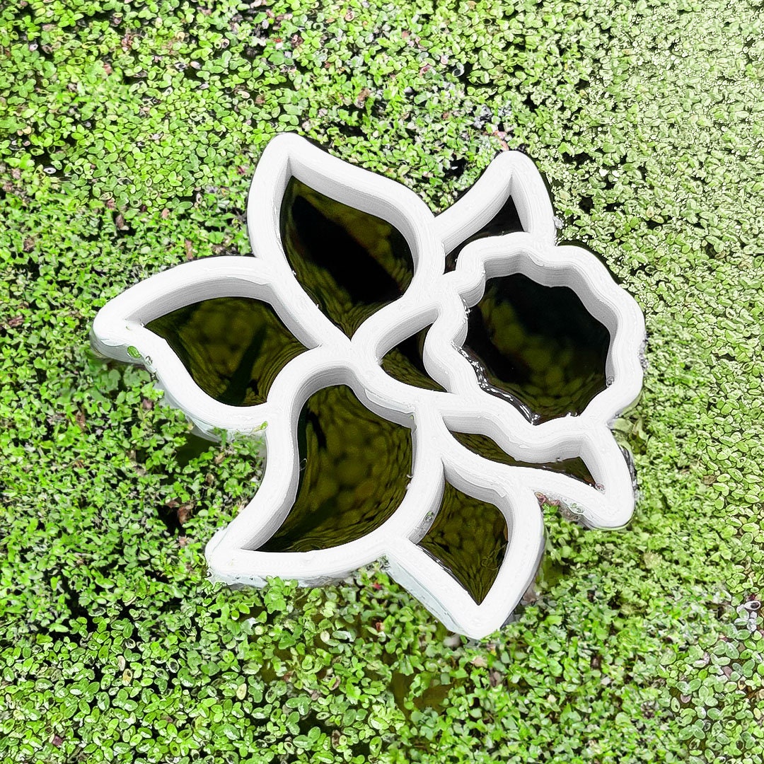 Fish Feeding Portal (daffodil - Flowers - Floral) | No Sink Guarantee ...