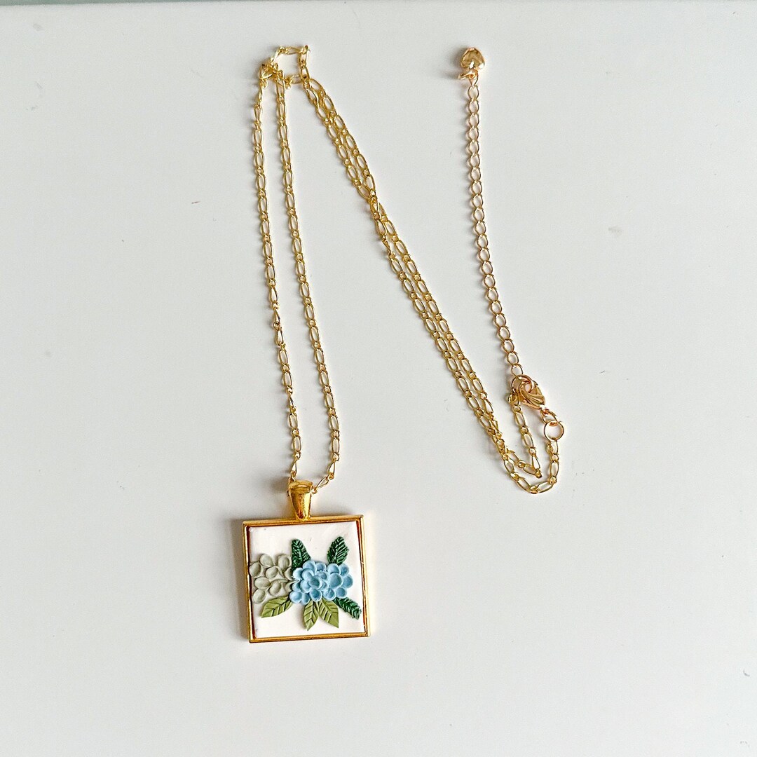 Blue Hydrangea Floral Necklace / 24K Gold Plated Floral - Etsy